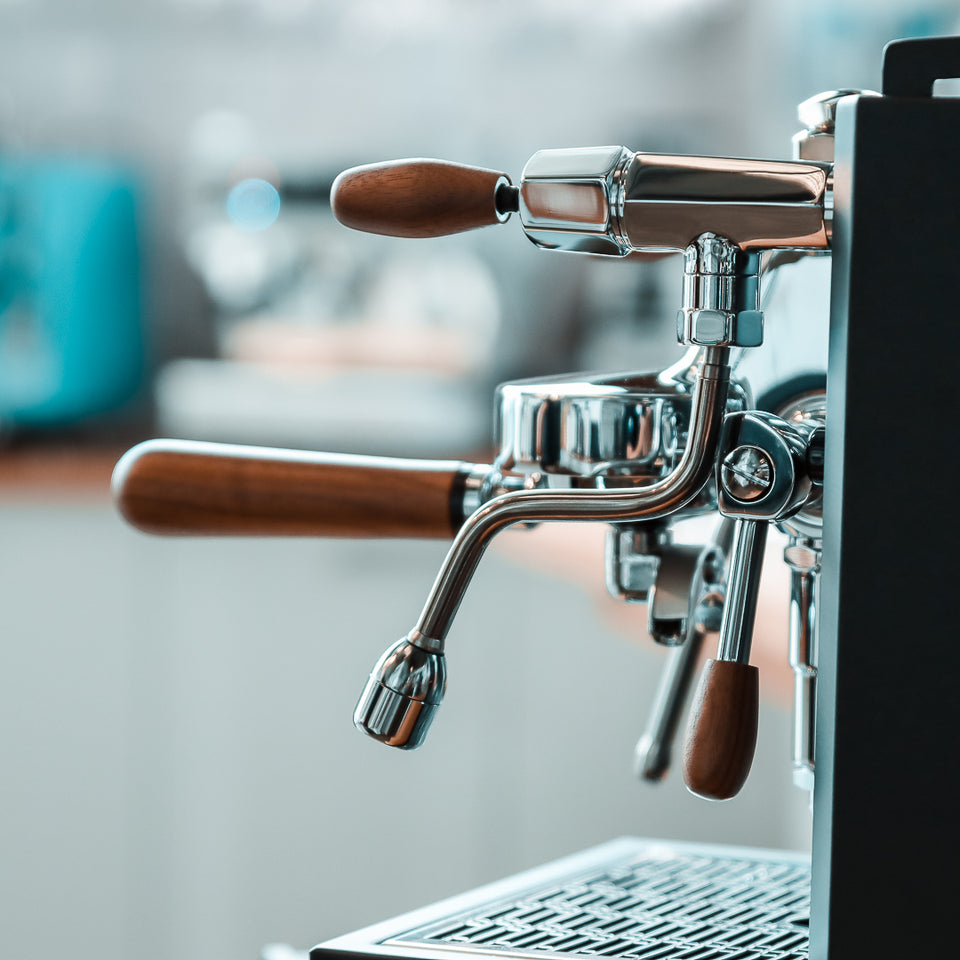 Quick Mill Rubino Coffee Machine - Black & Timber – Artisti Coffee Roasters